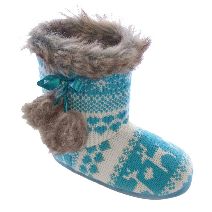 3 Designs of Slipper Pattern Crochet for Your Kids - mycrochetes.com
