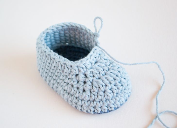 3 Designs of Slipper Pattern Crochet for Your Kids - mycrochetes.com