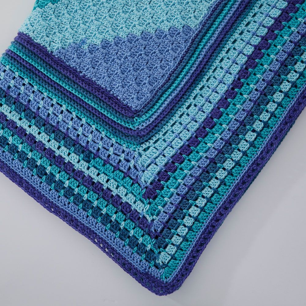 Afghan Pattern Crochet Mary Maxim Blue Love Afghan - mycrochetes.com