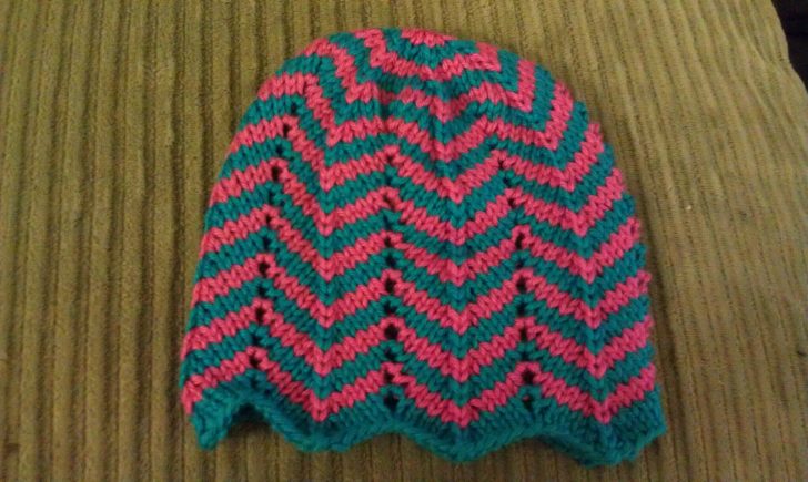 Free Chevron Knitting Pattern for Women - mycrochetes.com