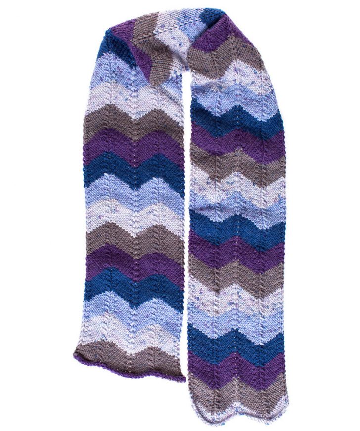 Free Chevron Knitting Pattern for Women - mycrochetes.com