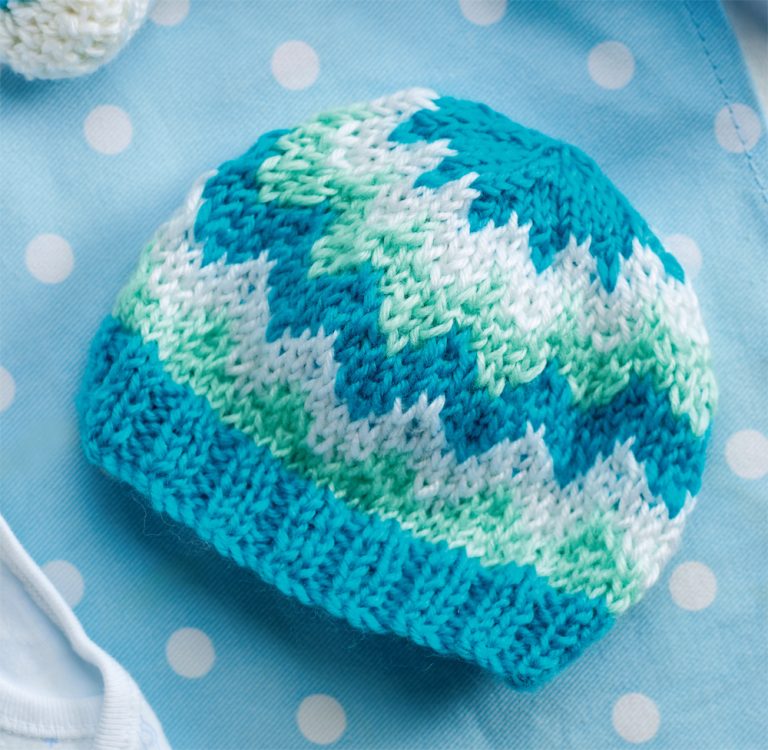 Free Chevron Knitting Pattern for Women - mycrochetes.com