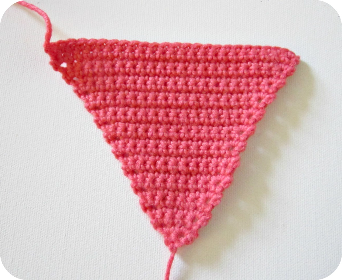 Crochet Bunting Pattern Pink Milk Simple Crochet Bunting Tutorial ...