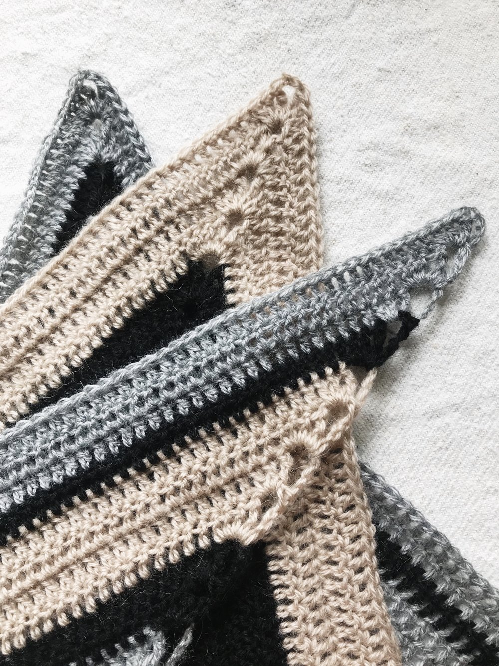 Crochet Diamond Pattern Sliced Diamonds Wrap Two Of Wands - mycrochetes.com