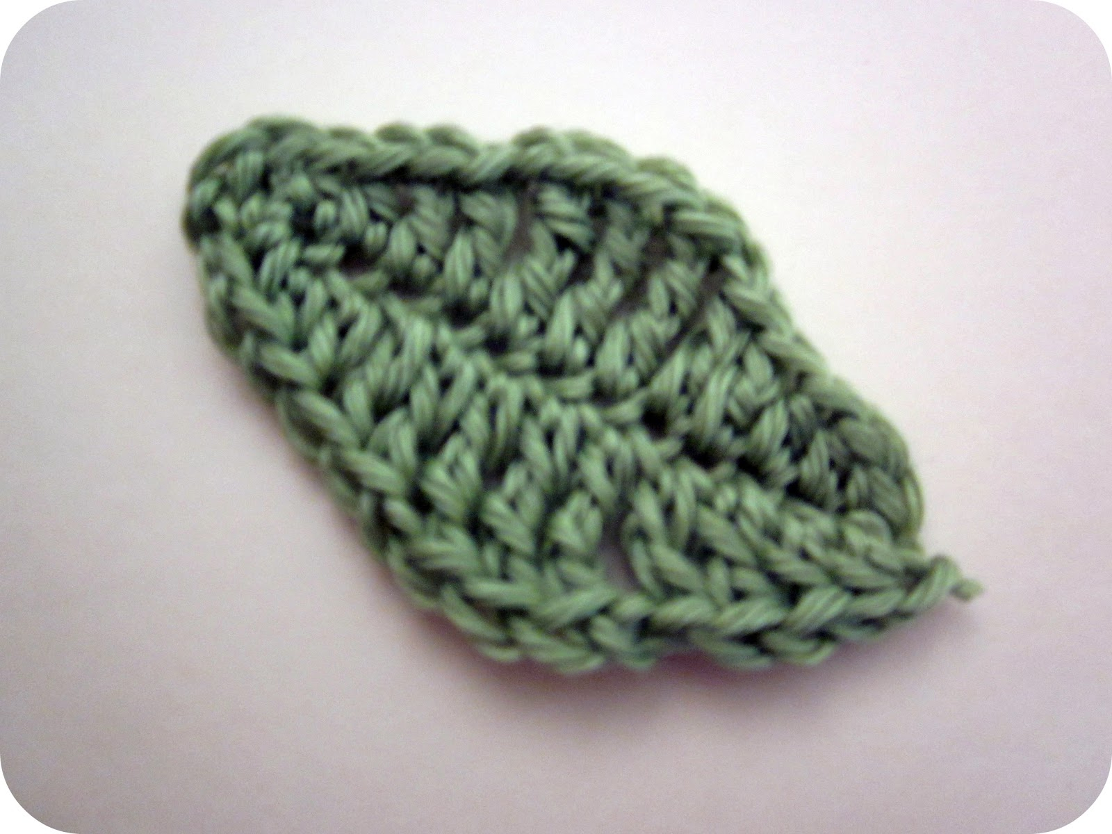 Crochet Leaf Pattern Tristinandcompany Mini Tutorial How To Crochet ...