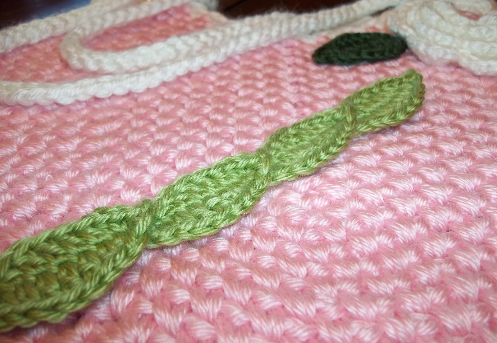 38+ Amazing Photo of Crochet Leaves Free Pattern - mycrochetes.com